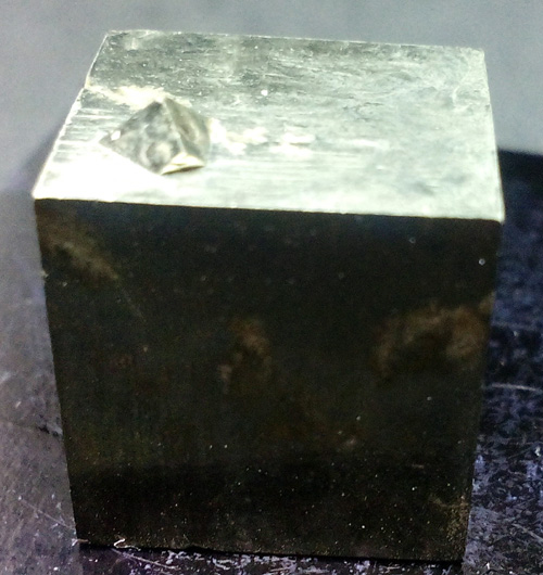 Spanish pyrites and pyrite cubes for sale