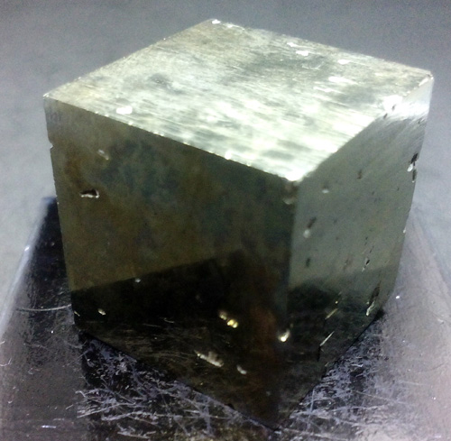 Piritas, venta de cristales y cubos de pirita